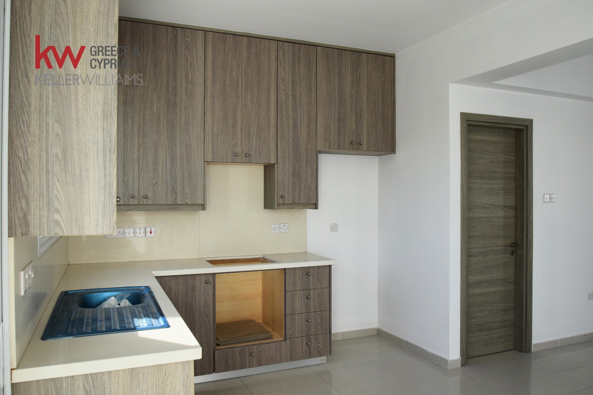 KW Seven Cyprus | Κωδικός: 1354696 - Μεζονέτα Προς Πώληση, Παραλίμνι,