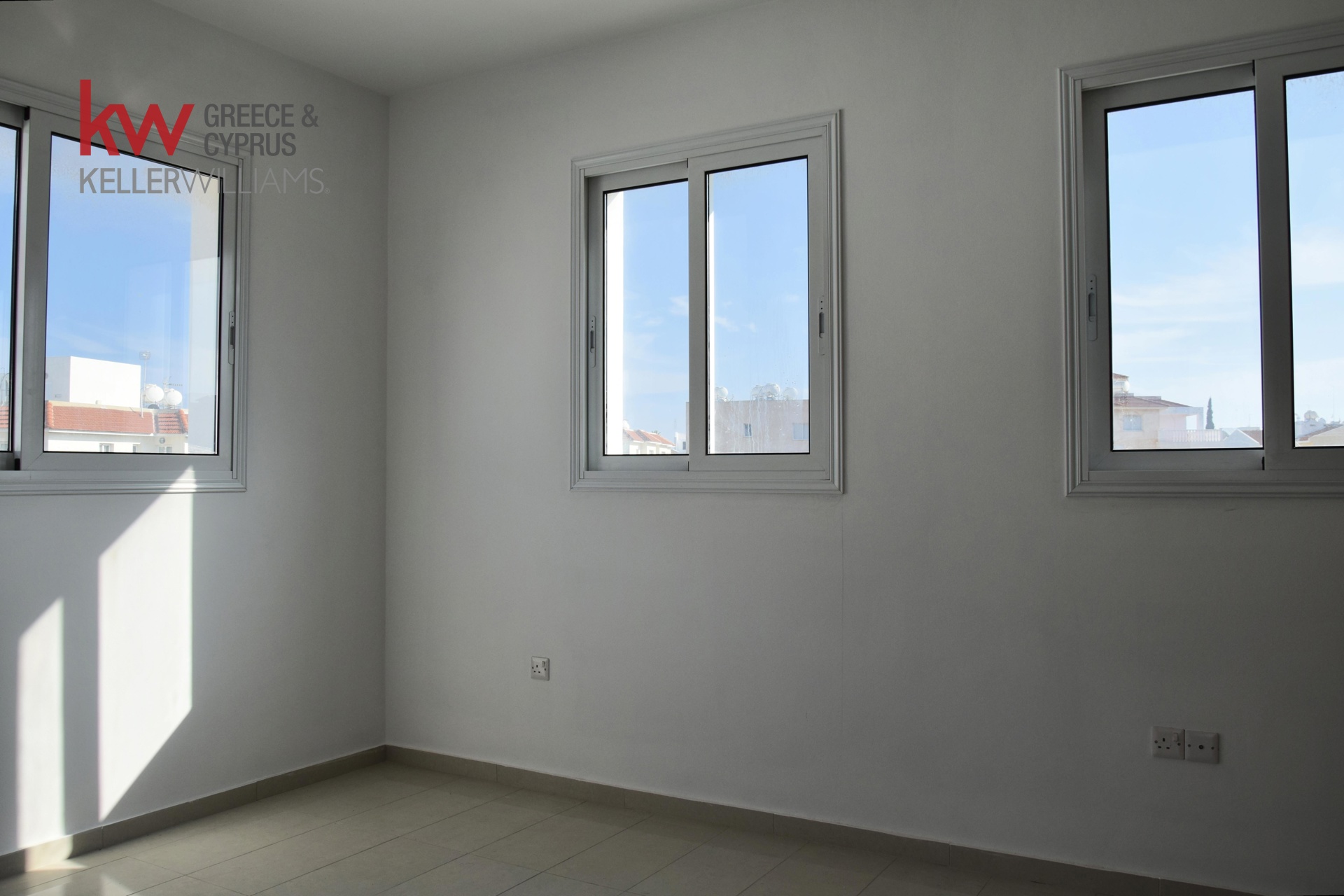 KW Seven Cyprus | Κωδικός: 1354696 - Μεζονέτα Προς Πώληση, Παραλίμνι,