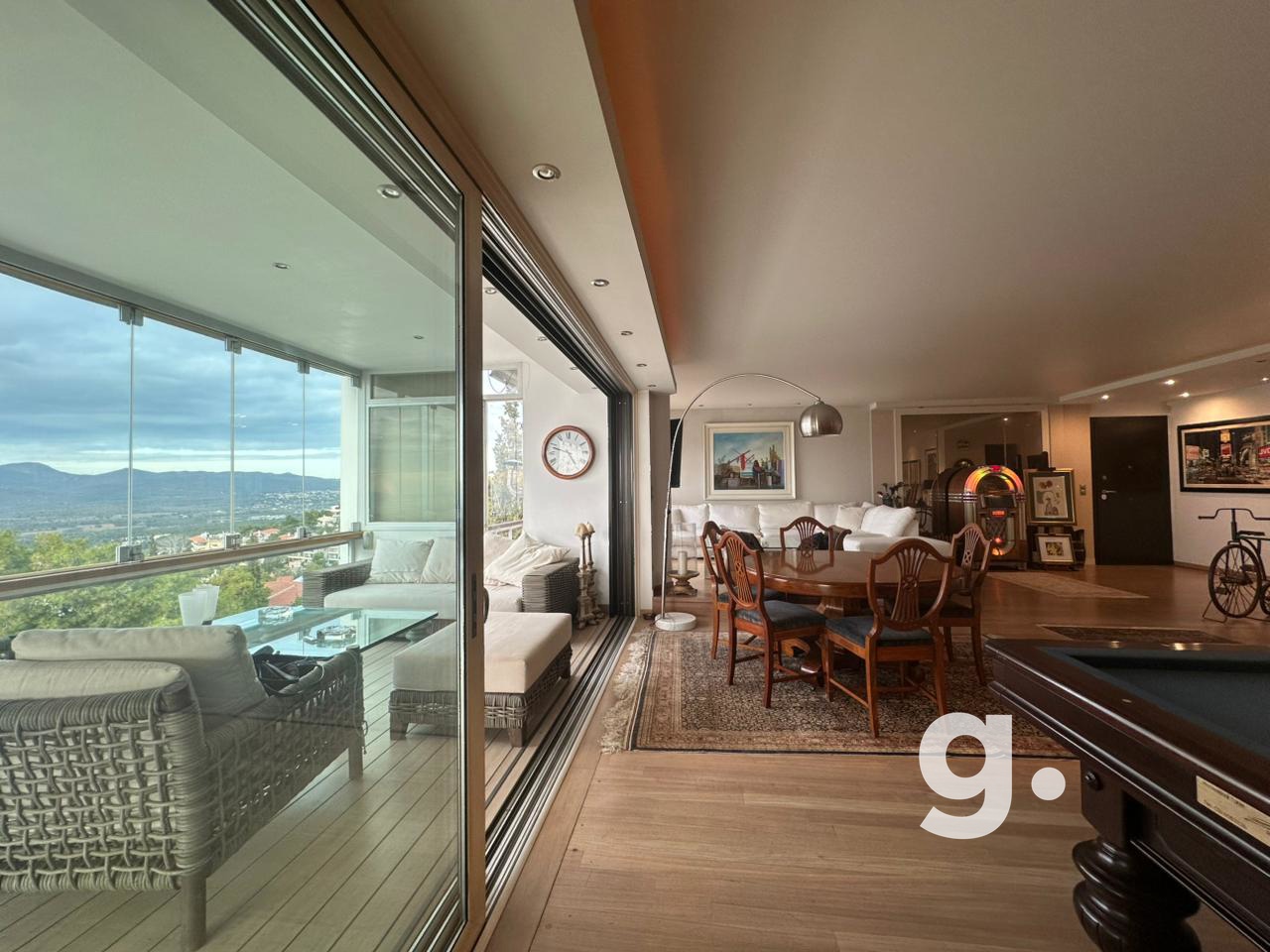 Μεσιτικό Γραφείο στην Αθήνα, Greecing Real Estate