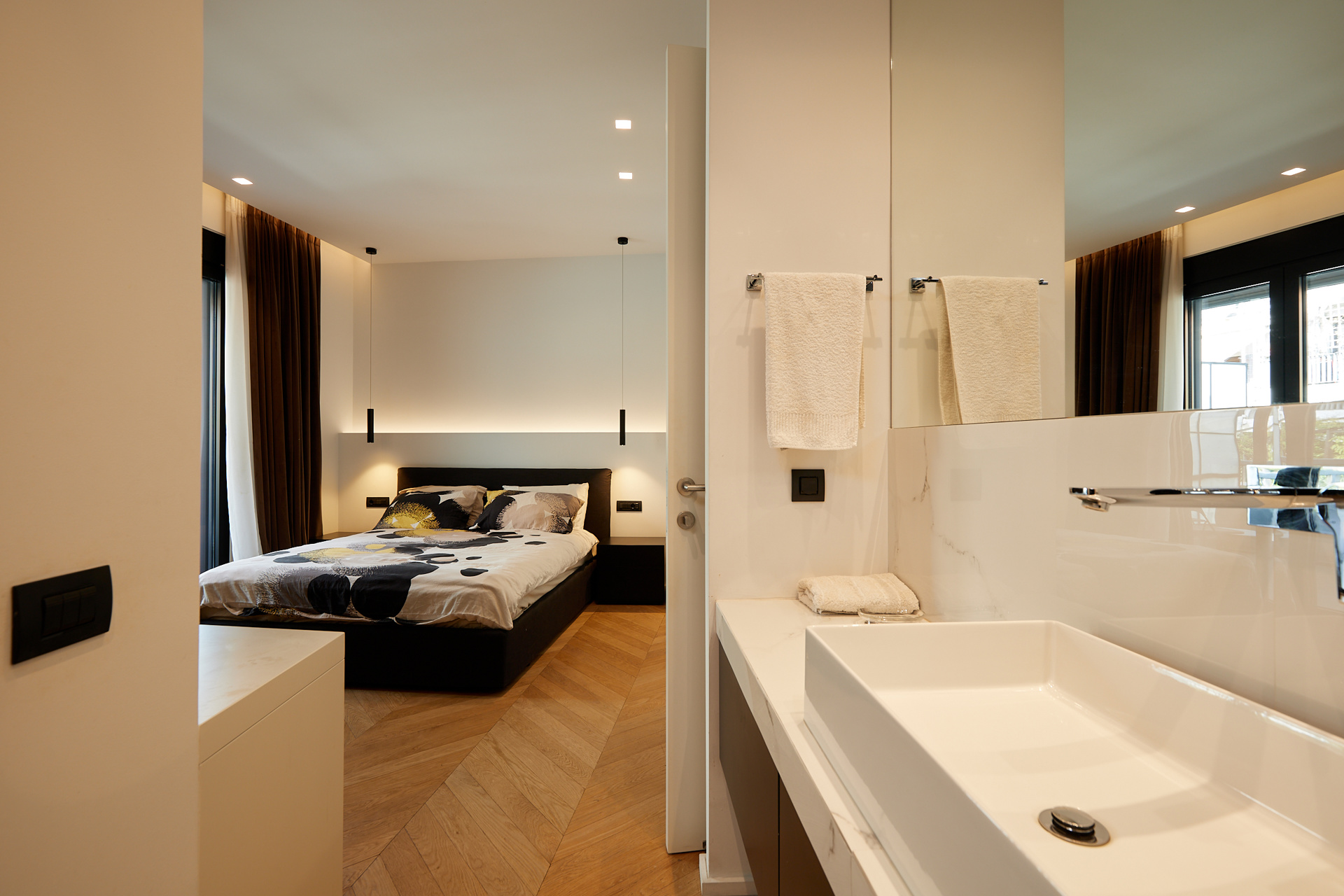 Von Poll Greece | Code: Aether