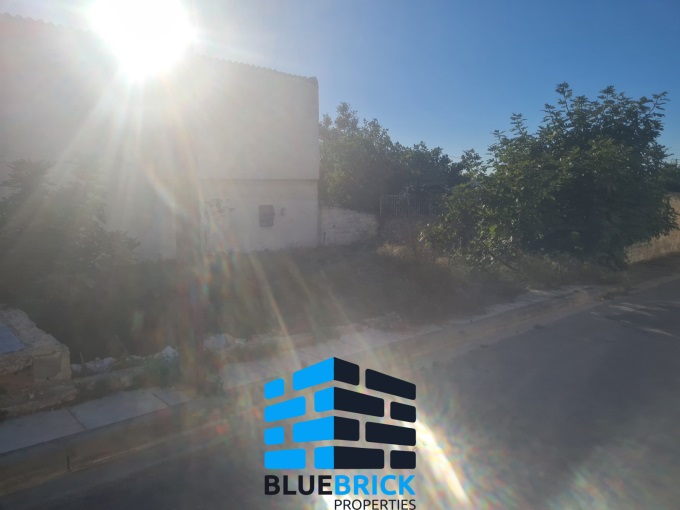 BlueBrick Properties